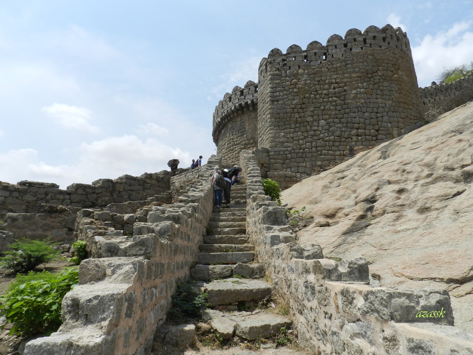 Calm-Sojourner: Bhongir Fort