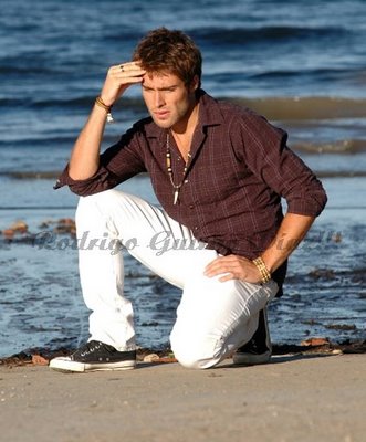 Los Ojos del Espectador: Rodrigo Guirao gallery 3