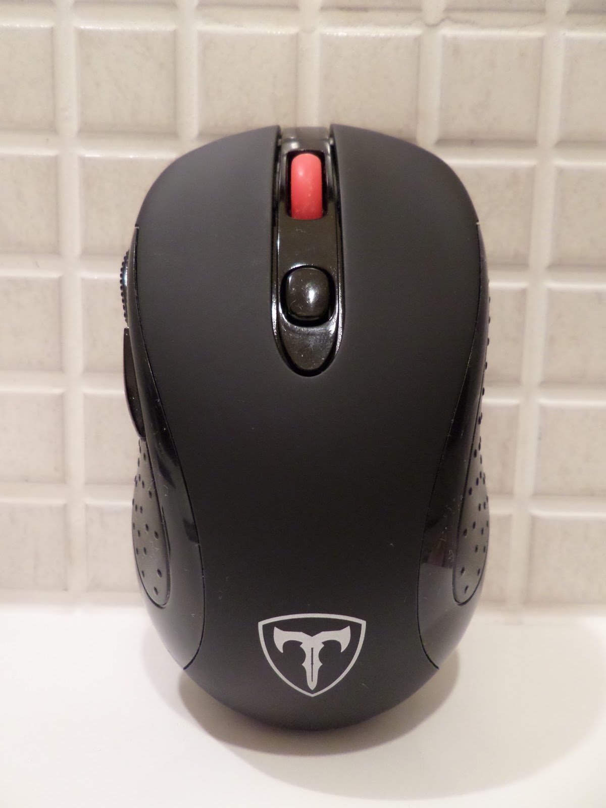 Le recensioni di Lory: Mouse Wireless di Patuoxun Le recensioni di Lory: Mouse Wireless di Patuoxun