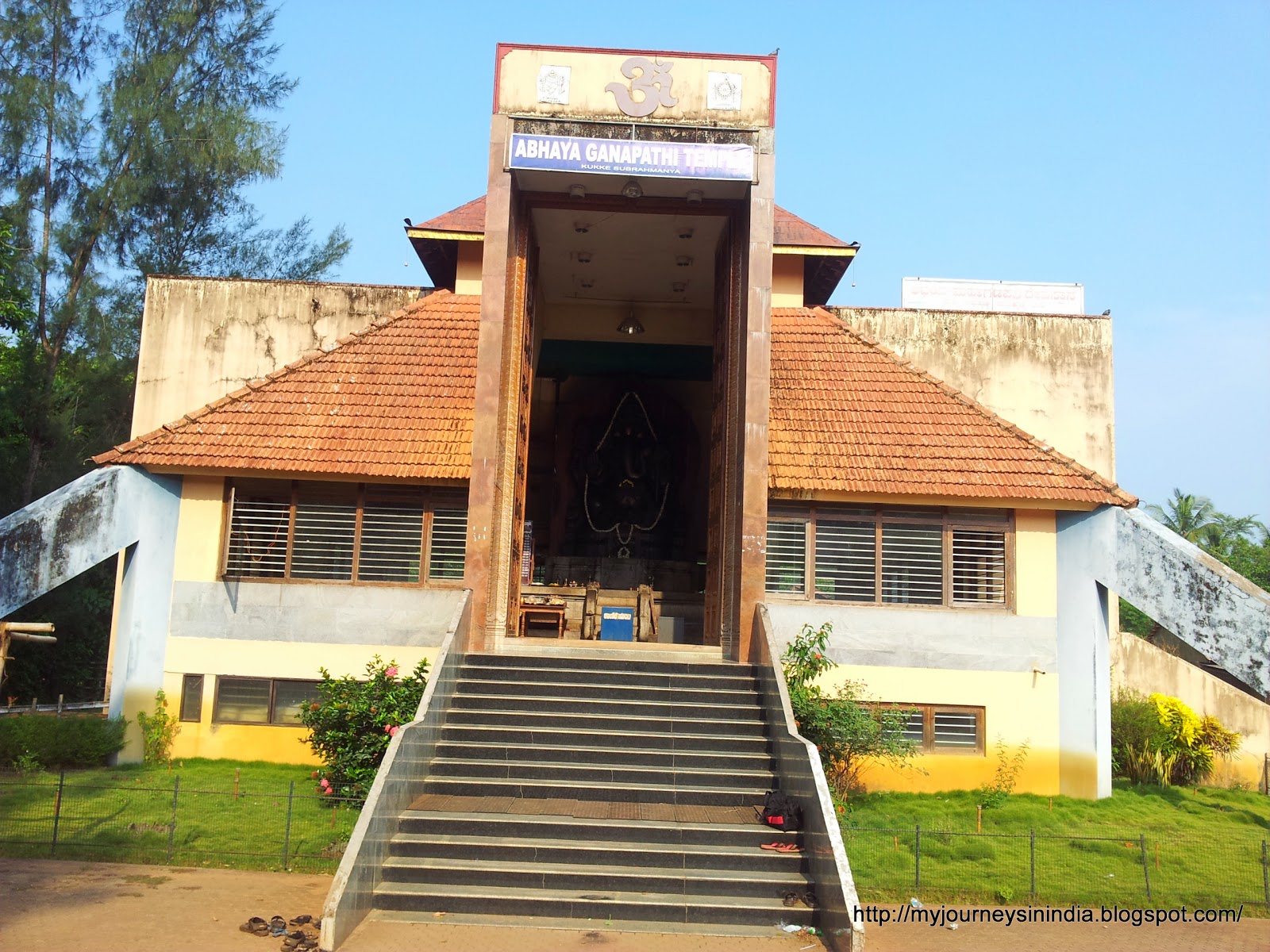 My Journeys In India: Dharmastala Kukke Bisle Ghat Udupi Kollur ...