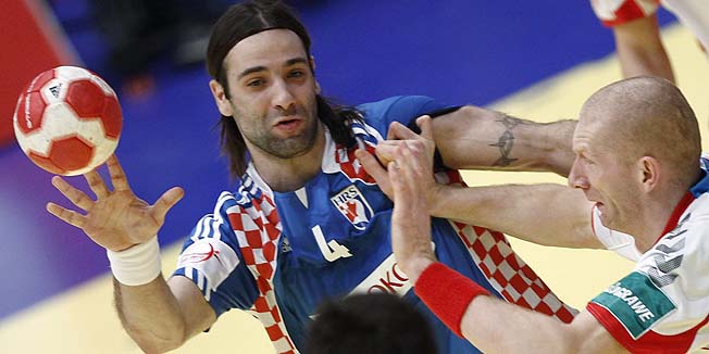 AL ROJO VIVO: SON LEYENDA: IVANO BALIC, EL GENIO VENIDO A PAMPLONA DE ...