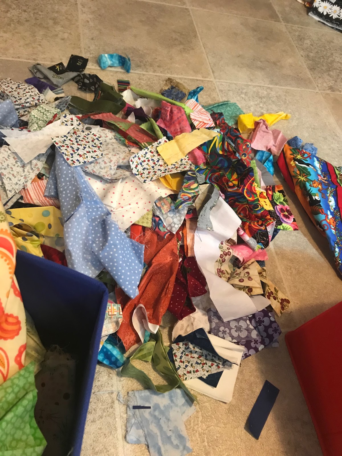 My Sewing Room: A bit of organizing