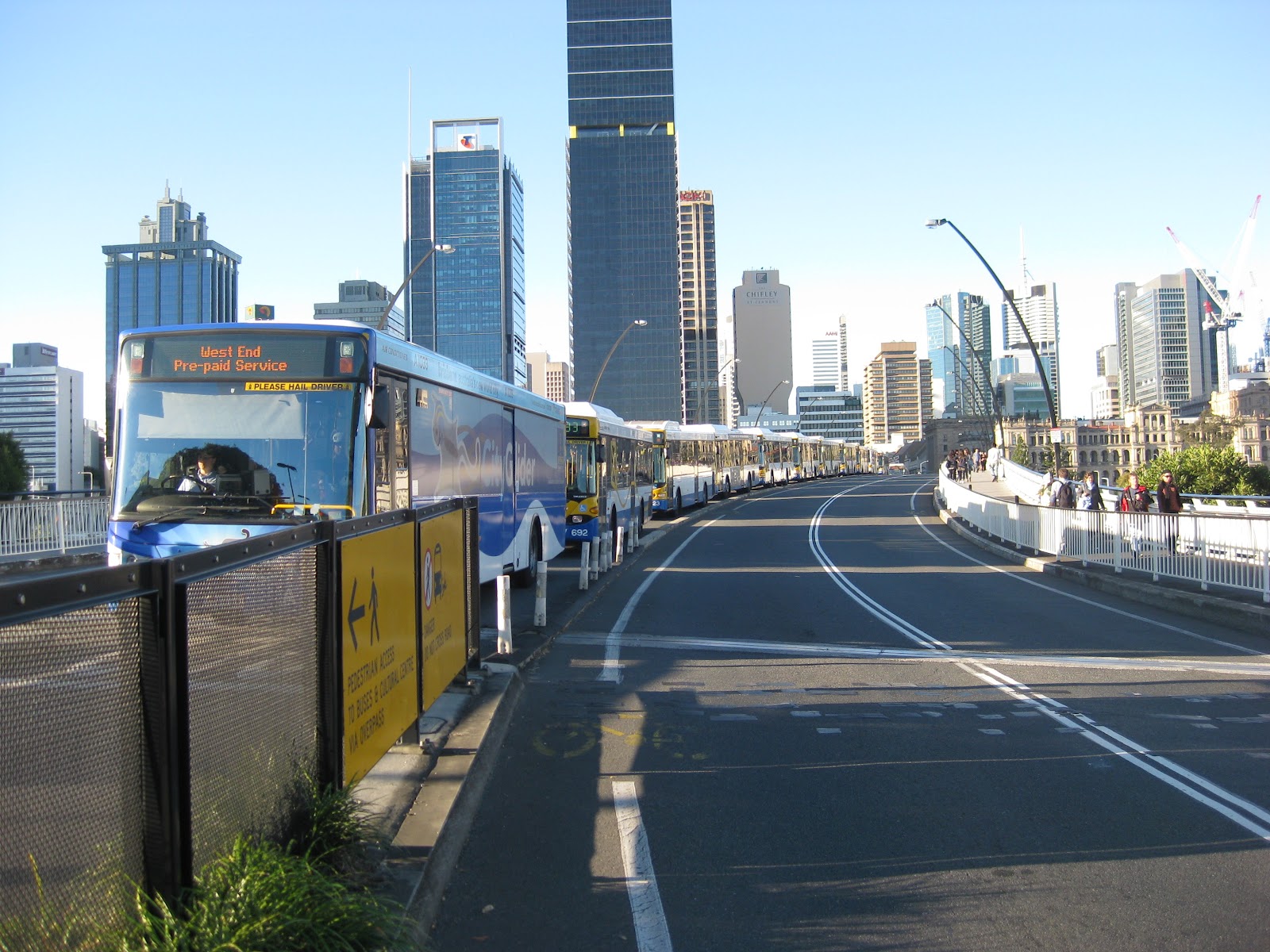 Mobility Management Australia: BRT or LRT? Busway or Light Rail?