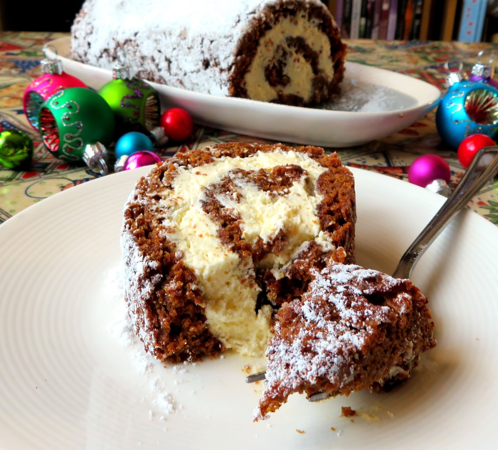 Christmas Gingerbread Roll | The English Kitchen