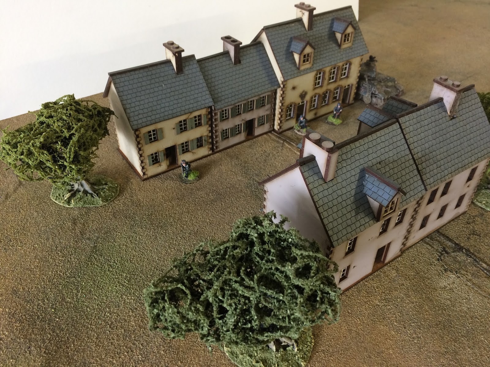 Empires At War Blog: 20mm normandy buildings