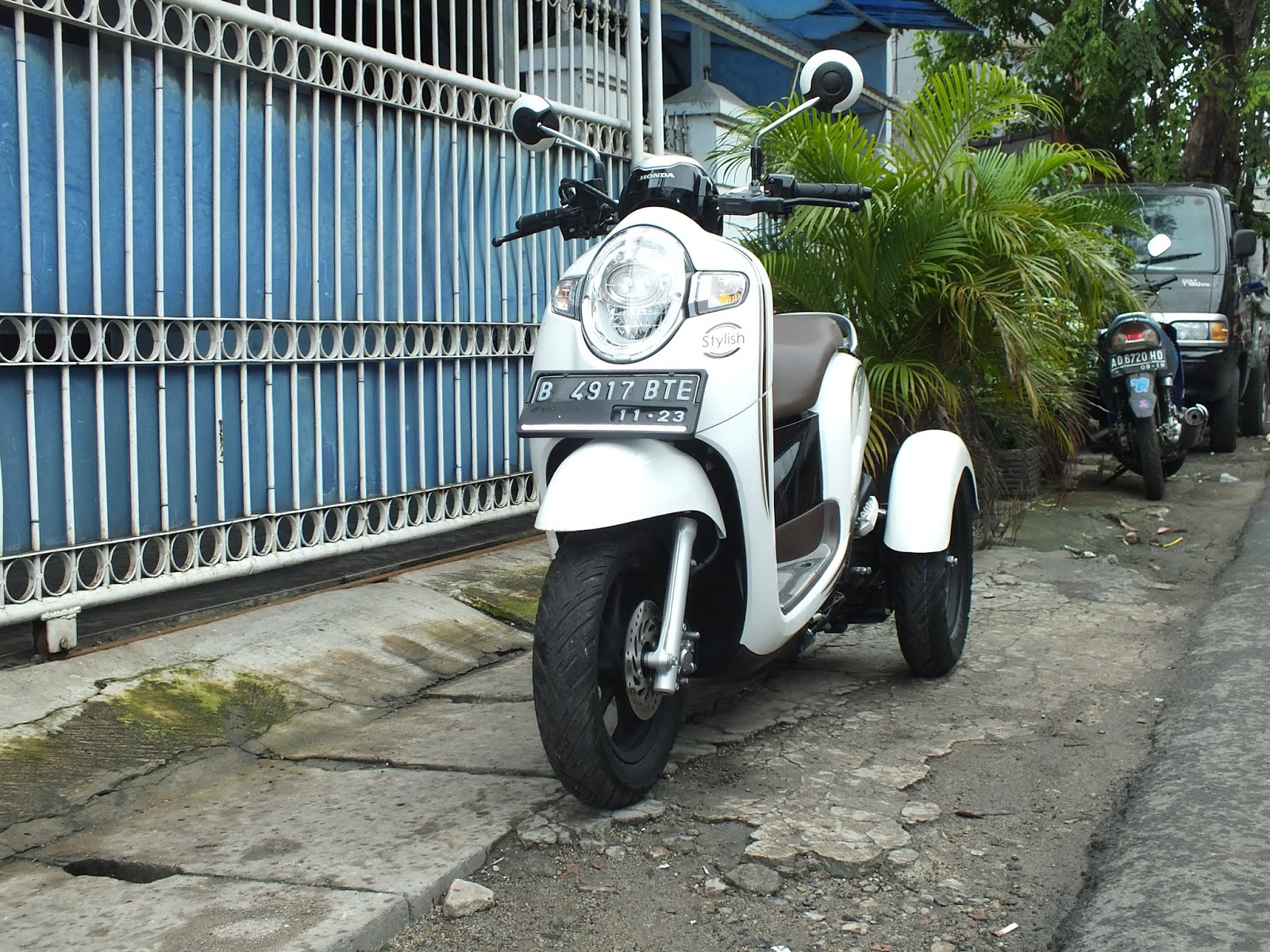 Oracle Modification Concept: HONDA SCOOPY 2018 Modifikasi RODA TIGA ...