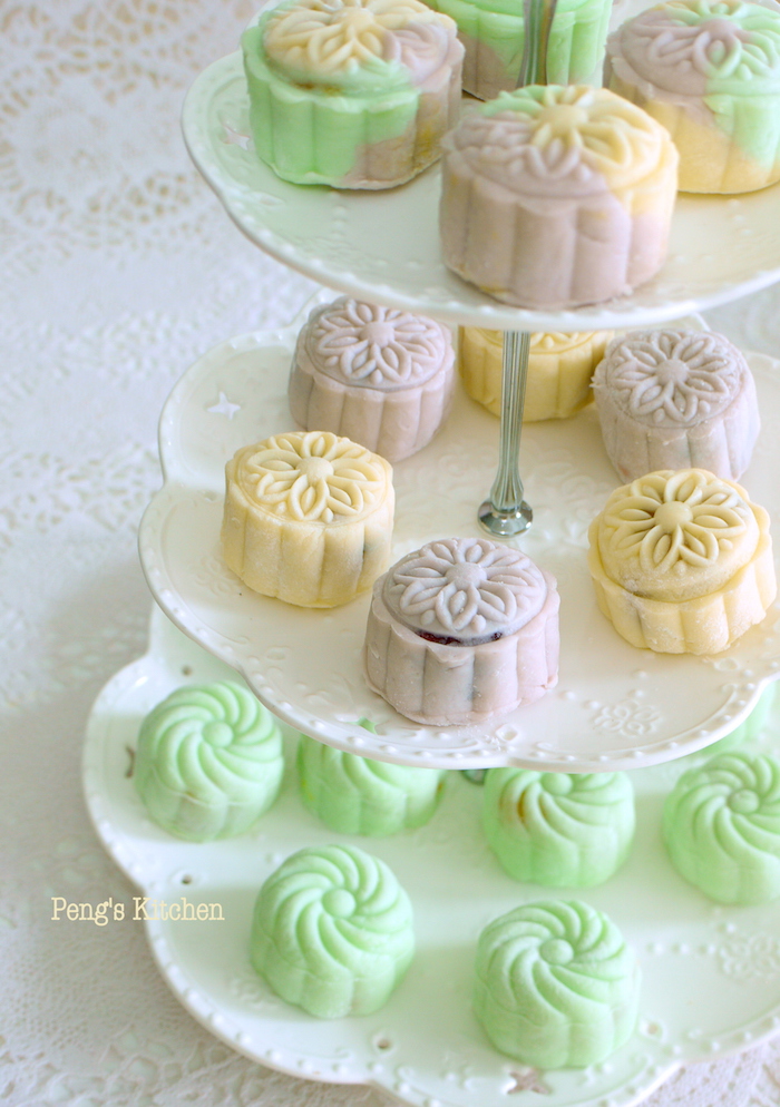 Peng's Kitchen: Assorted Mini Snowskin Mooncakes