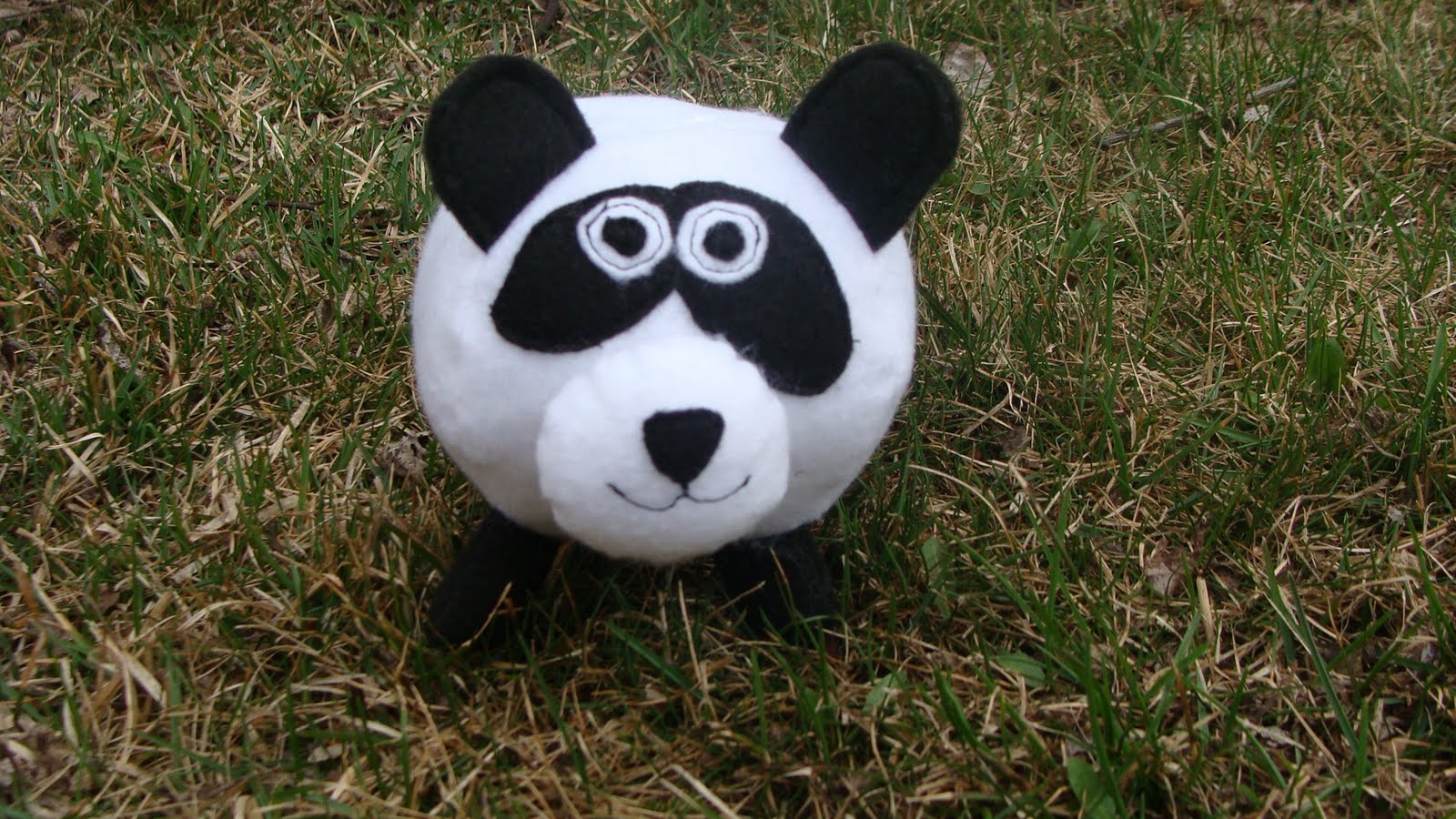 Sew Kool: Panda Bear Plushie, TUTORIAL