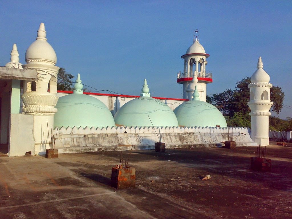 AHMADIYYA MOSQUE: Masjid Jame - Kerang, Orissa India