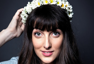 Clarice Falcão Lança Clipe Recheado De Nudez - OPAKIRIDO