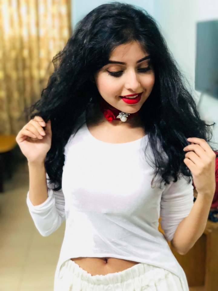 Porshi - Bangladeshi Singer Photos