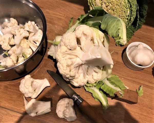 Magnon's Meanderings: Cauli Season.