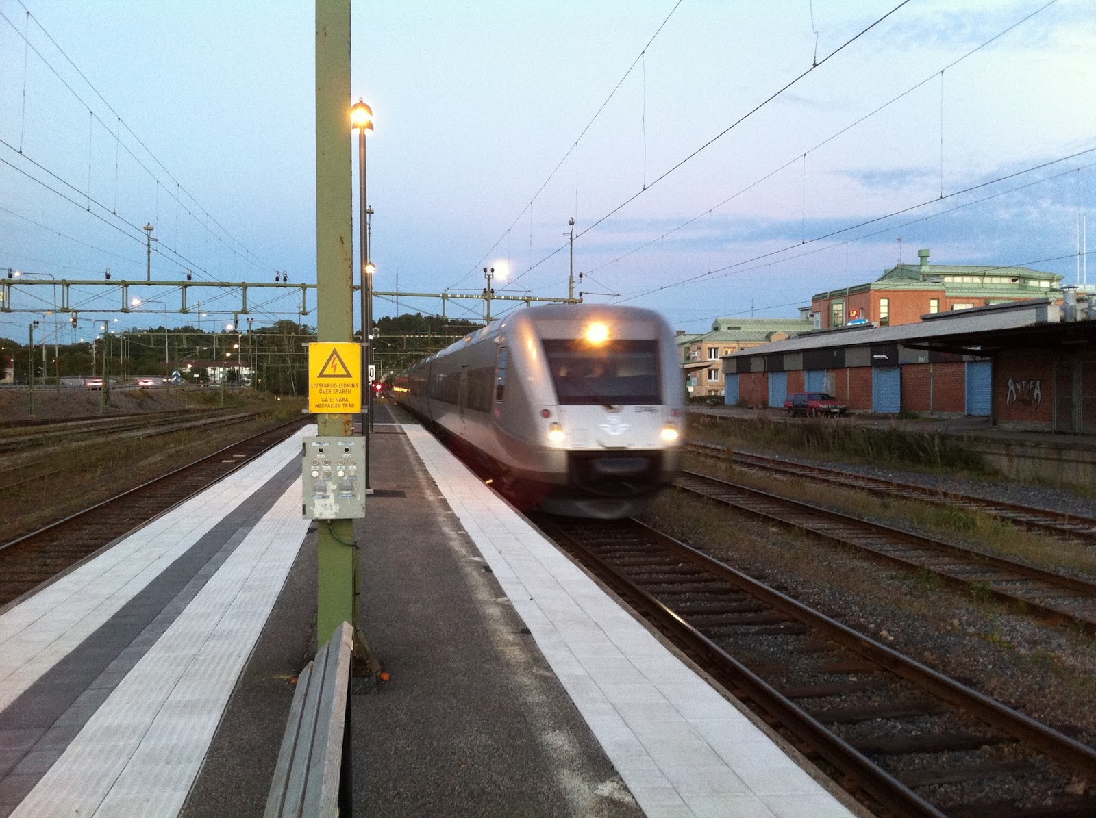 uddevallabloggen.se: 30 minuters försening för SJ 3000 idag