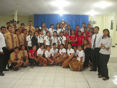 SELAMAT JALAN BAPAK PELAYAN ORANG MISKIN PROF. Romo. HENDRIKUS PAUL ...