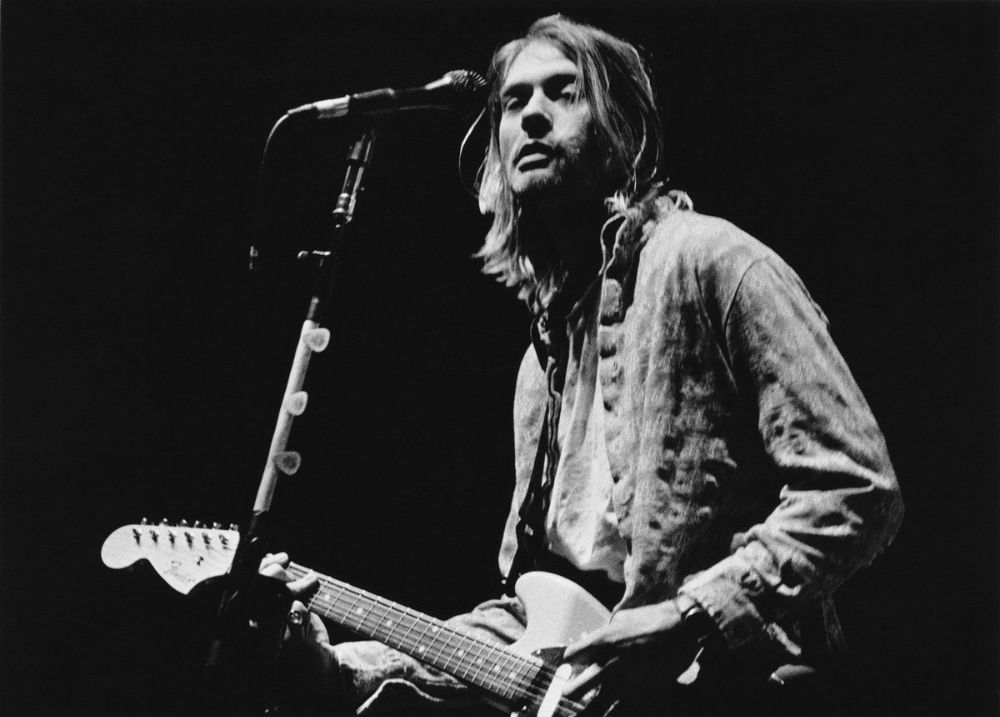 March 1, 1994: Five Weeks Before Kurt Cobain's Death, Nirvana Performed ...