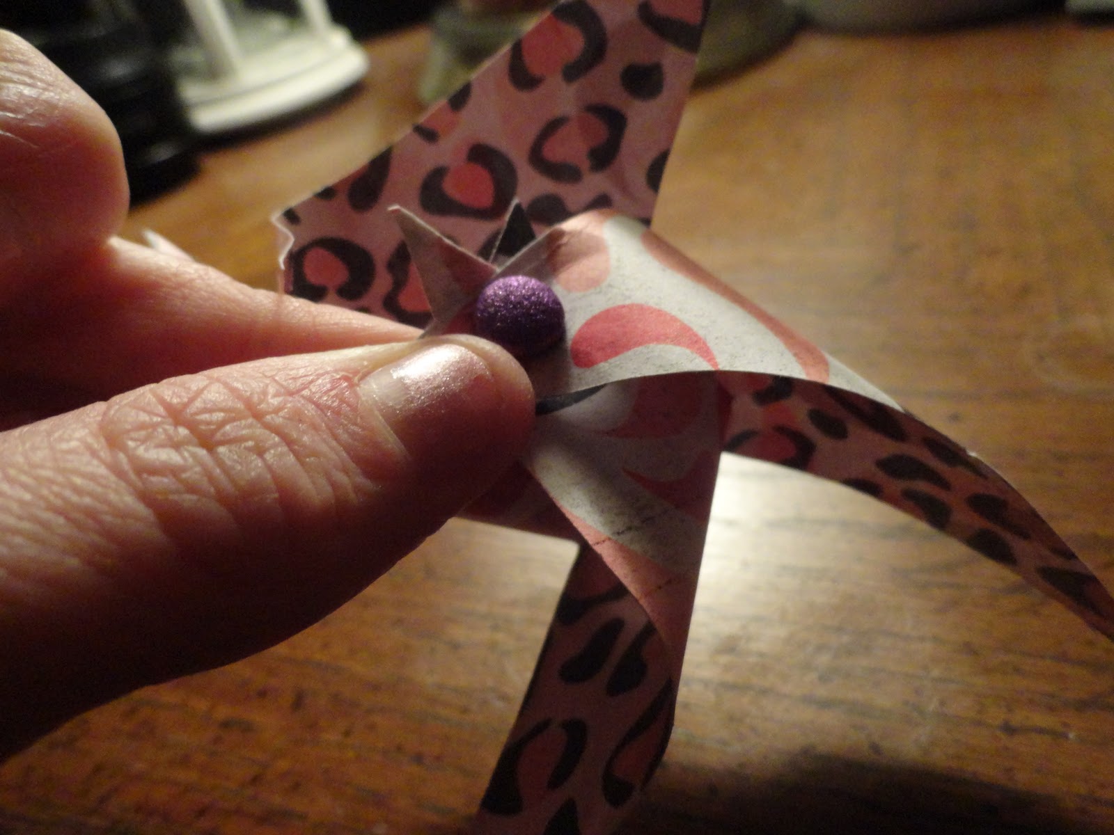 Purple Party Shoes: SATURDAY DIY: Paper Pinwheel Flower Bouquet