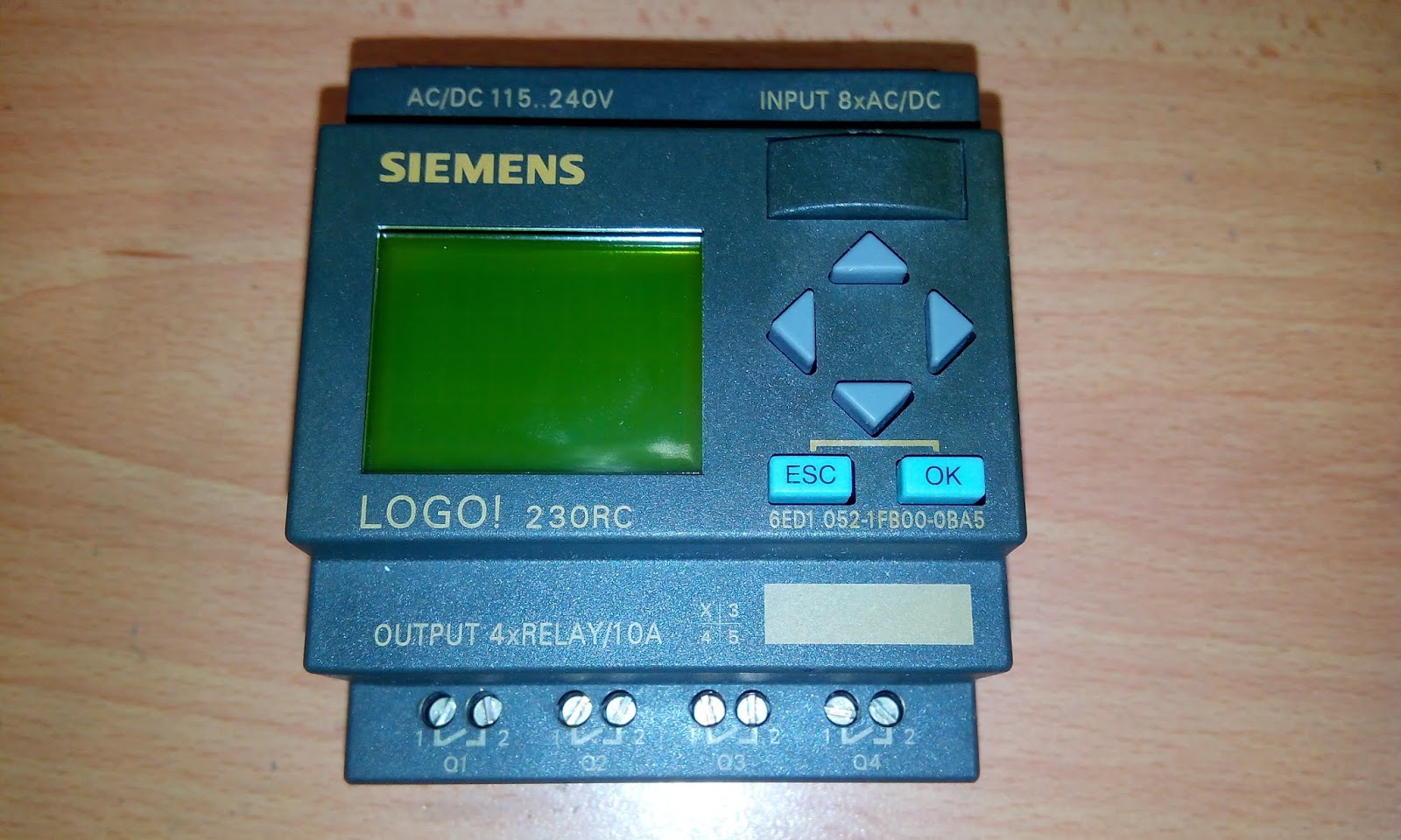 Life Begins at Forty: SIEMENS LOGO! 230RC smart relay repair