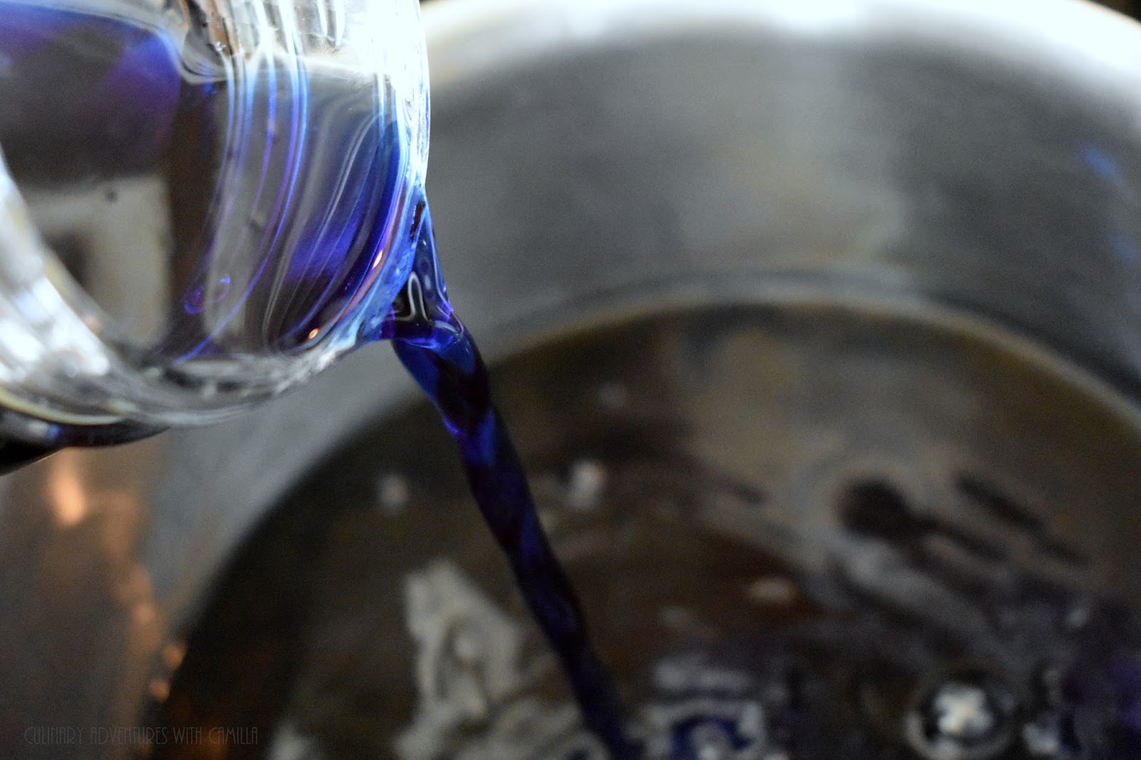 Magical Nam Dok Anchan (Butterfly Pea Flower Lemonade) #ThaiOneOn