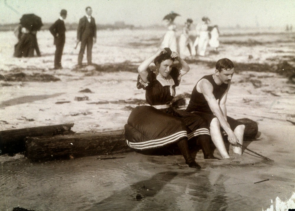30 Interesting Photos of Swimwear Styles in the Victorian Era ~ vintage ...