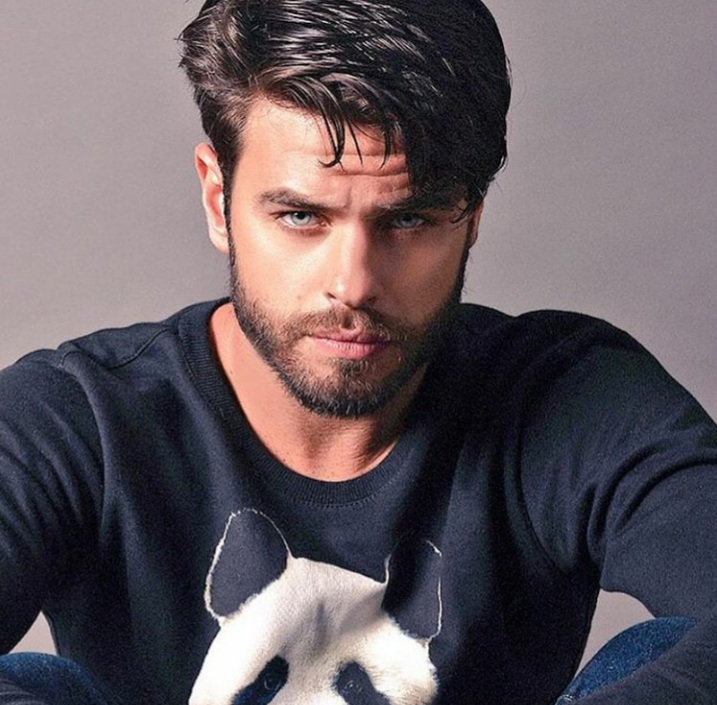 Mis queridos guapos: 2020