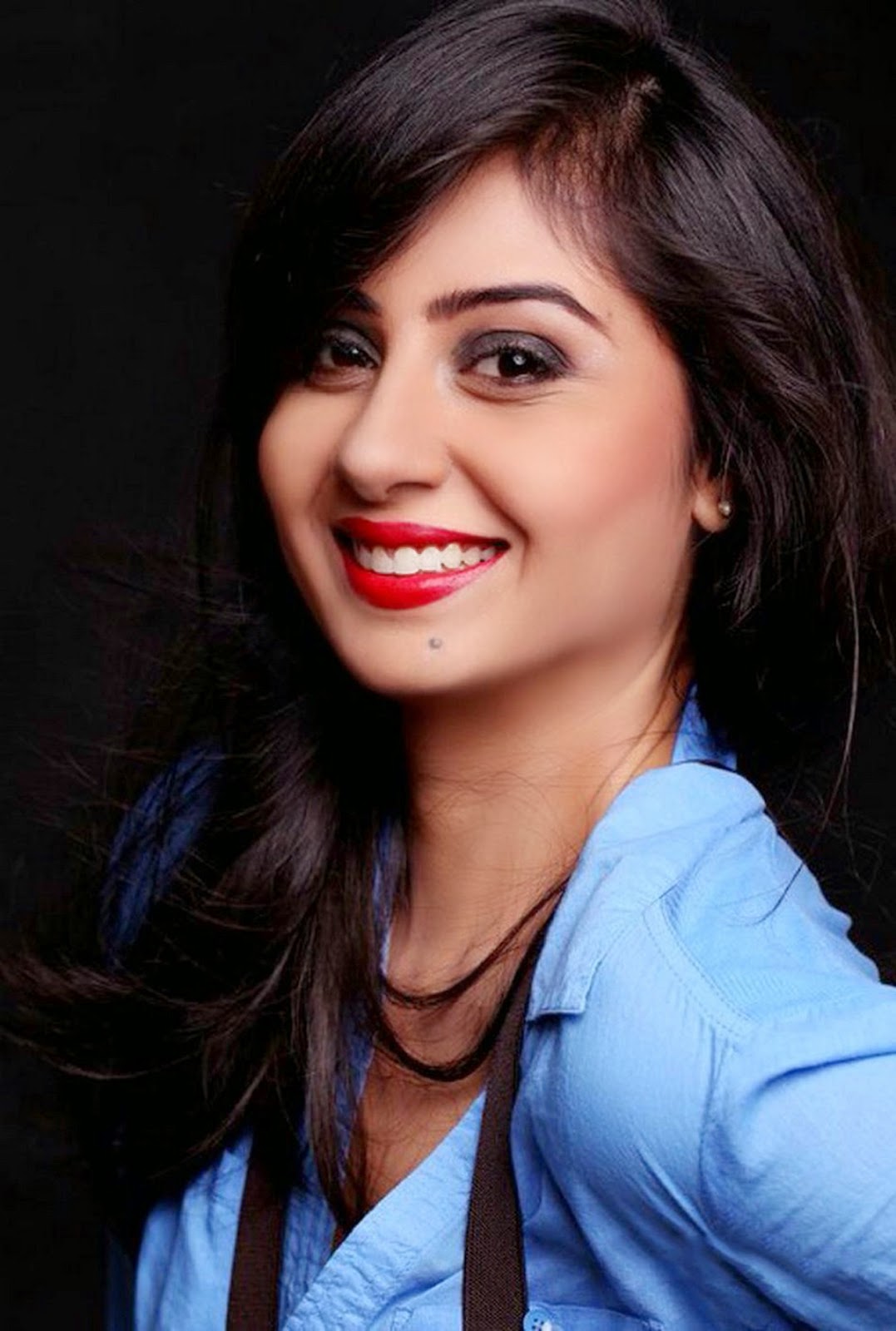 Bhanushree mehra HD Wallpapers Download | TV Biography