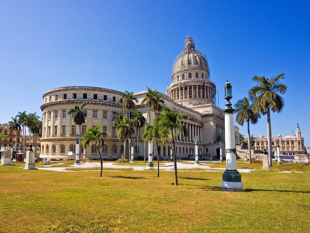 The Hopeful Traveller: Cuba: El Capitolio, Havana