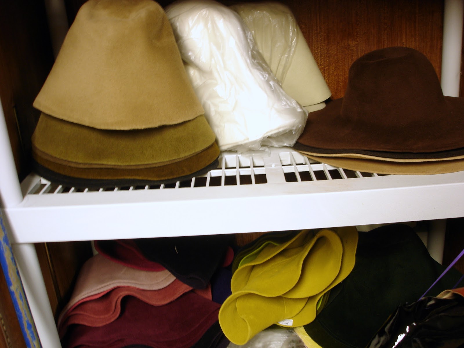 THE MILLINERY SHOP: Handmade Hats by MARCIA LACHER: Blocking a Hat