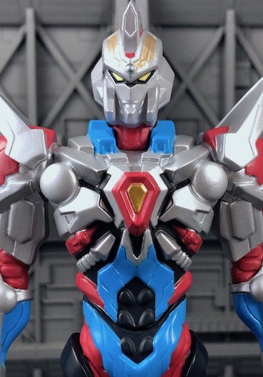 Dennis-Toys: SSSS.Gridman Sofvi Figure