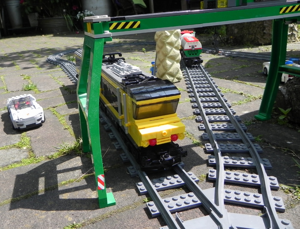 lionel lines: Lego NS train