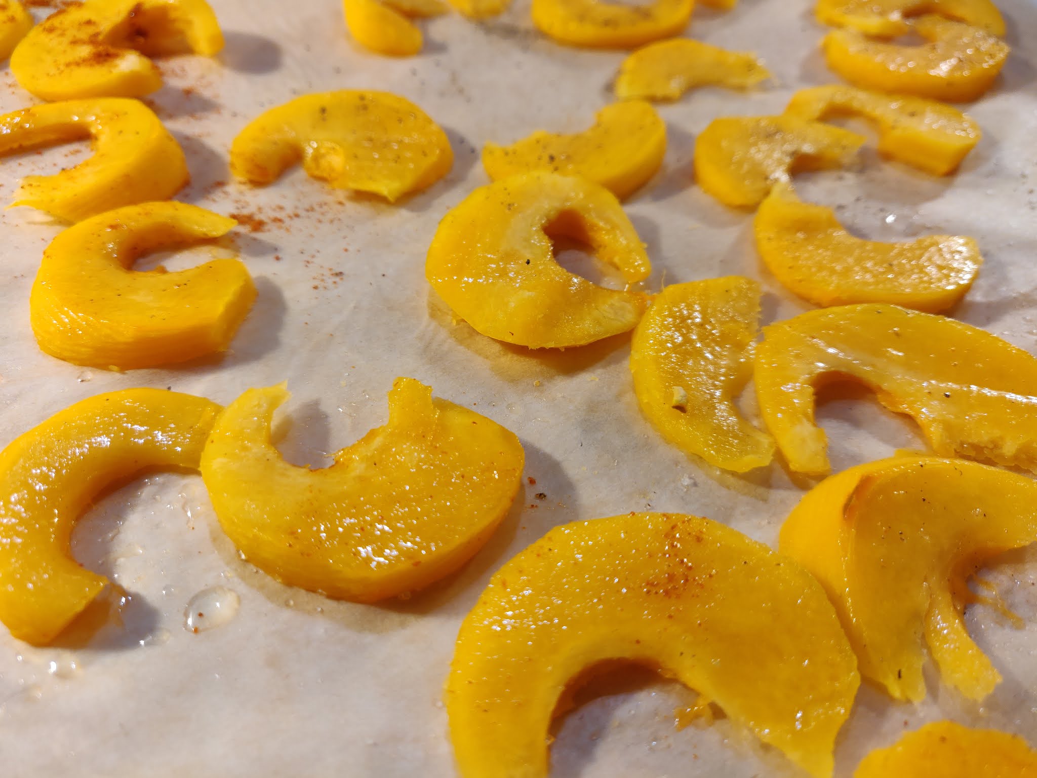 Pumpkin chips/crisps recipe.