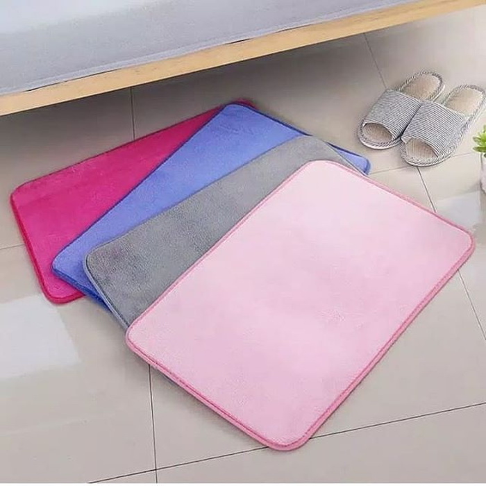 Keset Bulu 40x60 cm Bahan Rasfur Microfiber - PUSERBA