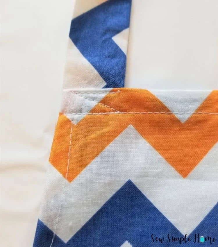 DIY Free Kids Apron Pattern & Tutorial | Sew Simple Home