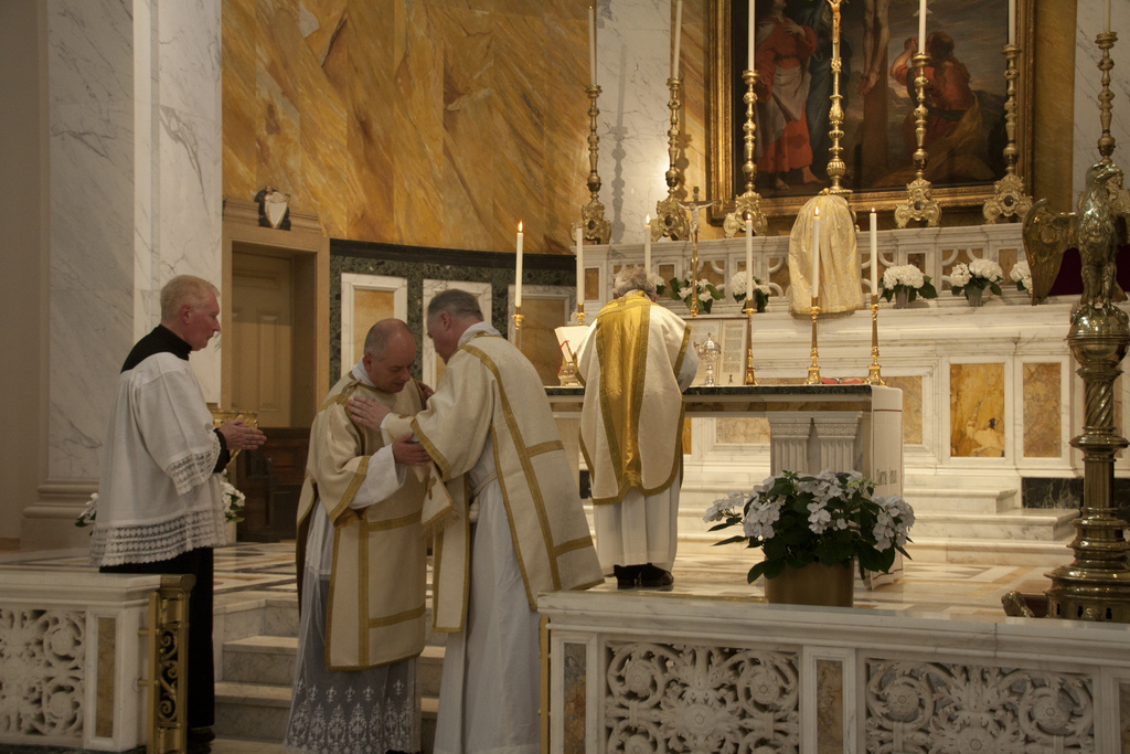 The Rad Trad: Dominus Vobiscum, Part II: the Mass of the Faithful