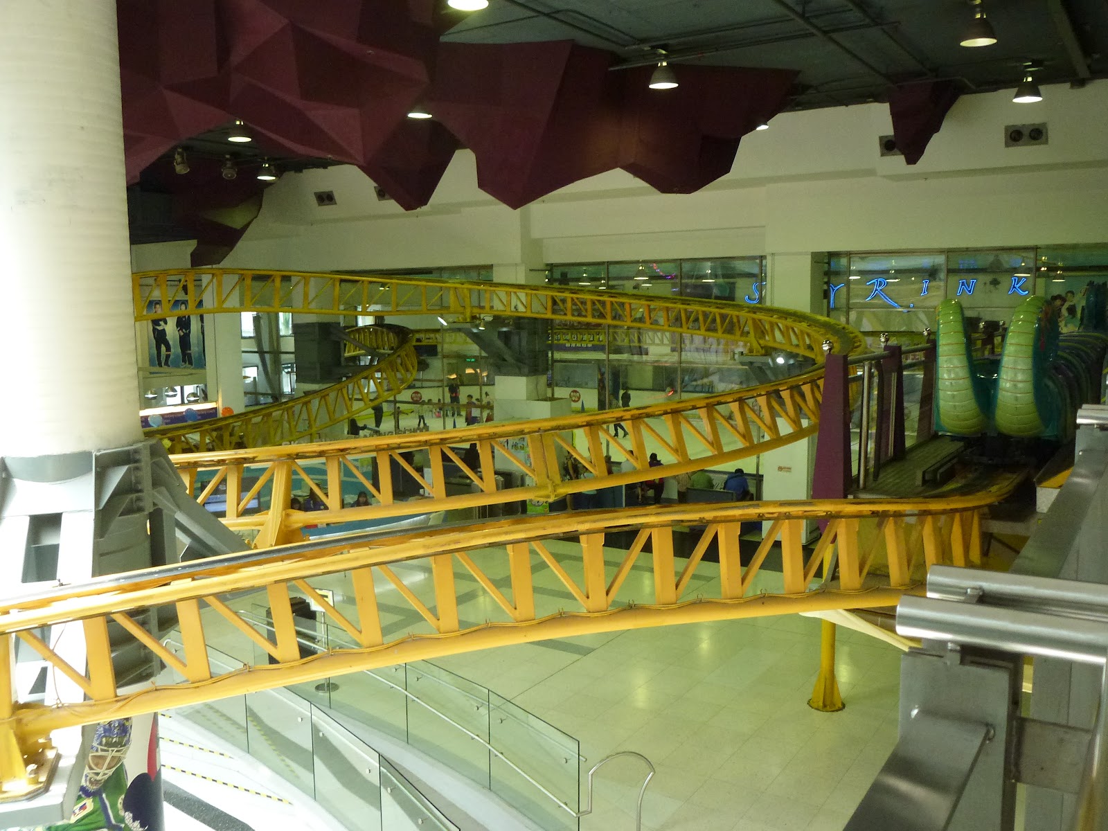 Hong Kong!: To the Deep Water Pier