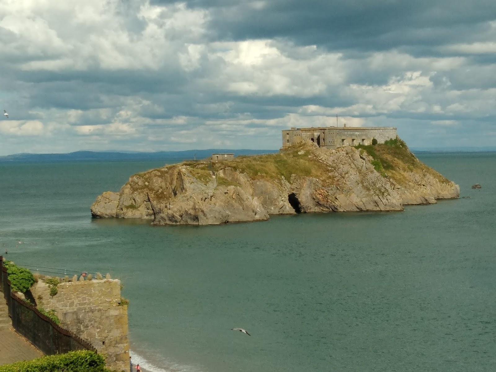 The castles, towers and fortified buildings of Cumbria: Tenby, Fort St ...