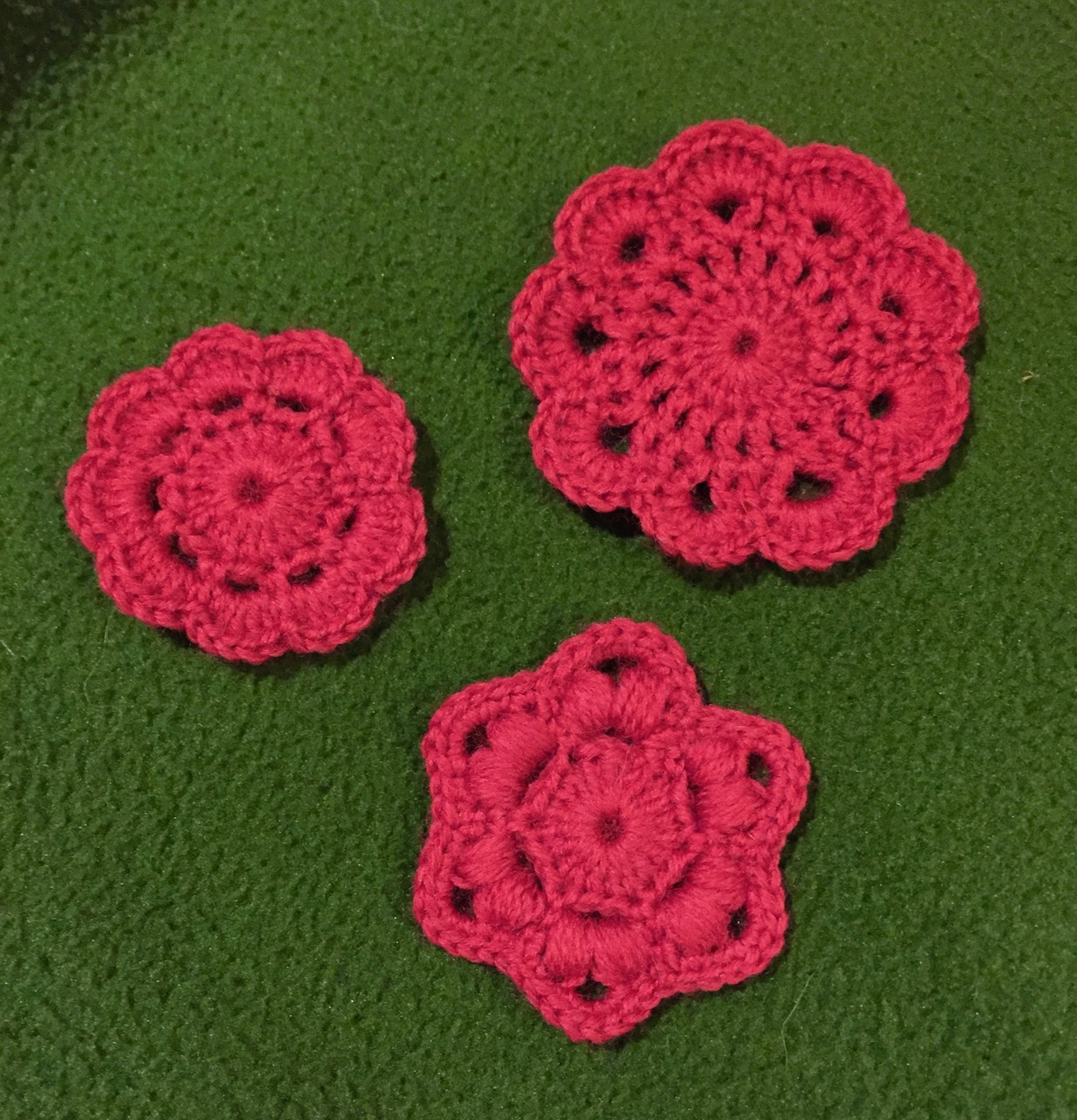 Le Blog de Frivole: Sewing & Spool Pin Doilies