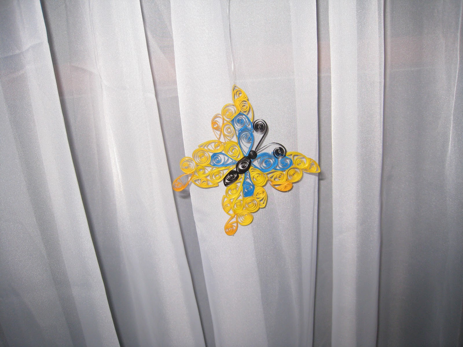 Crafts 4 Camp: Quilling (Paper Filigree)