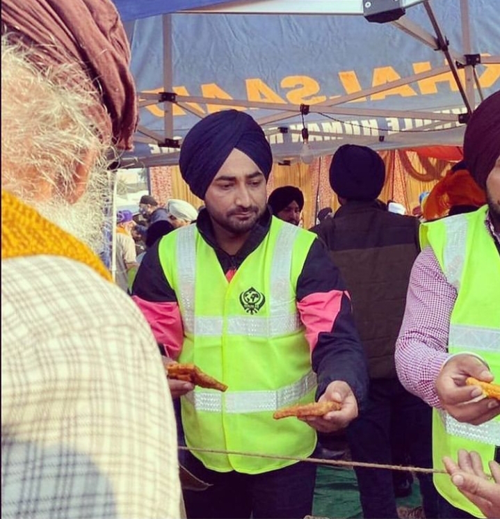 Know Ranjit bawa (Singer) Biography, Wife, Family, Real Name, Wiki ...