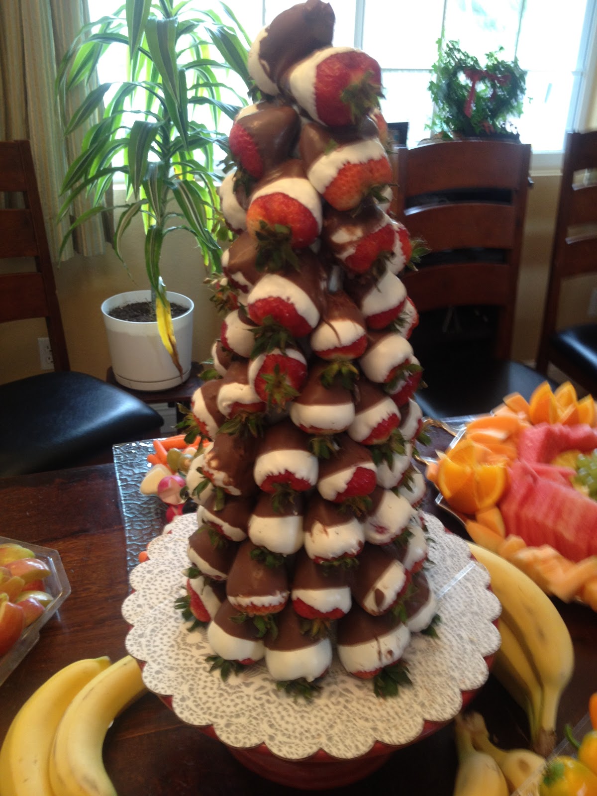 AimeeJo Desserts: Veggie Bouquet, Strawberry Chocolate Tree, Fruit Platters