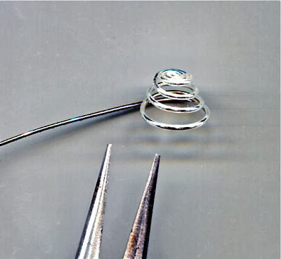 WireWorkers Guild: STUD EARRINGS