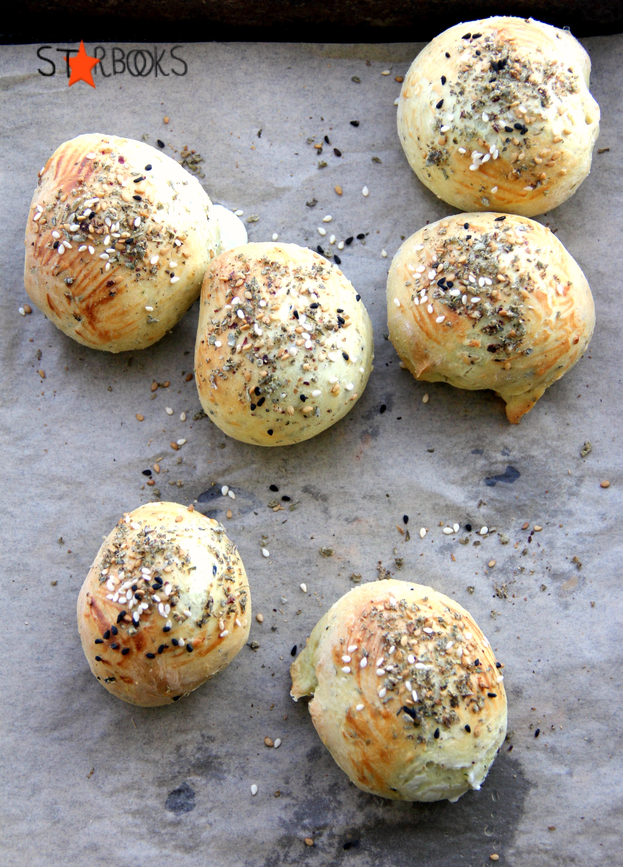 Starbooks: ZA'ATAR BREAD