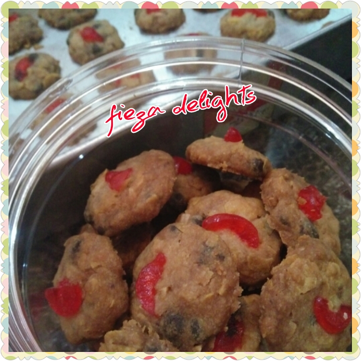 FIEZA DELIGHTS: BISKUT MUTIARA MERAH @ RED PEARL lagi...