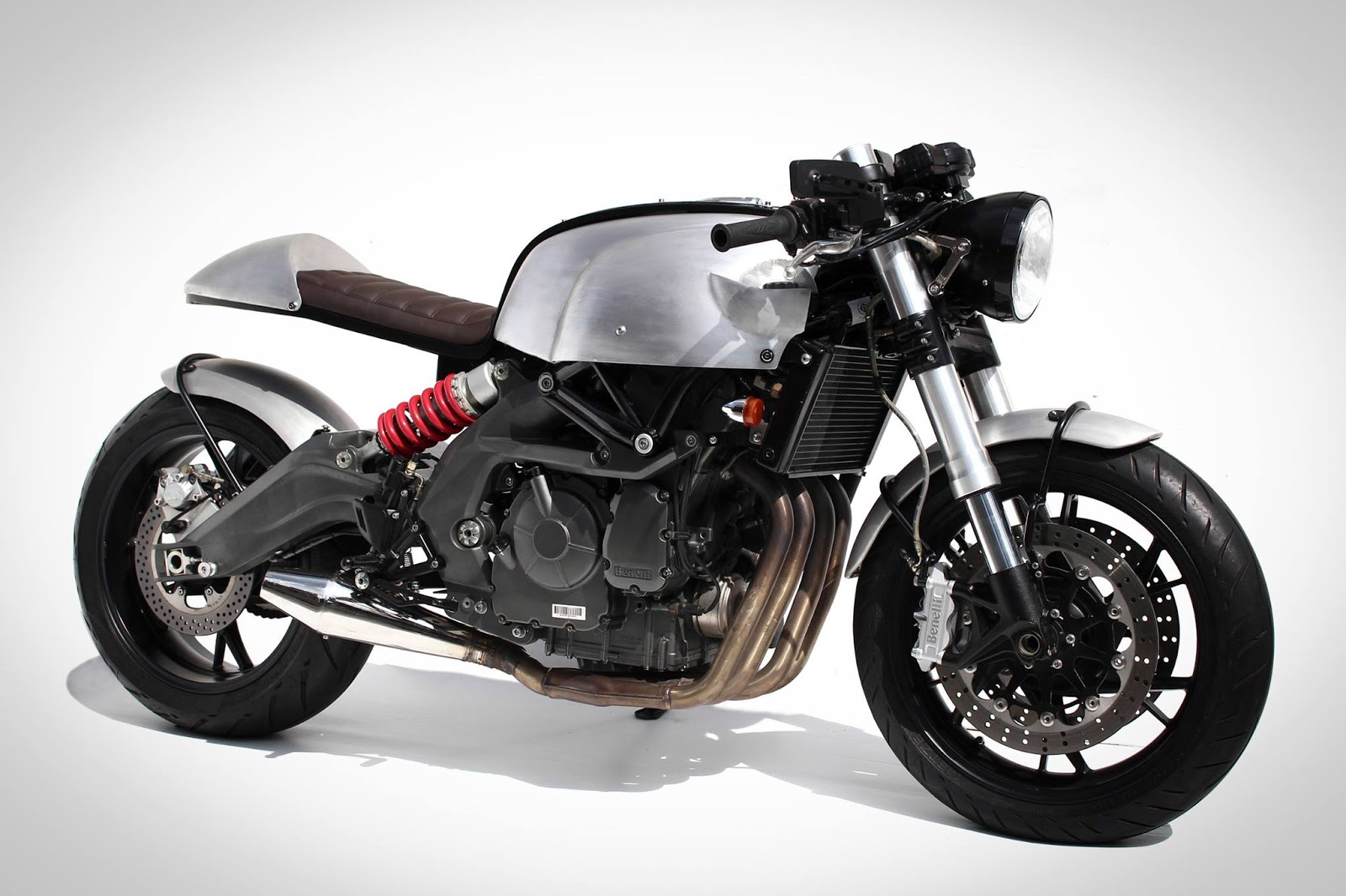 Benelli 600 CR / The Sports Custom