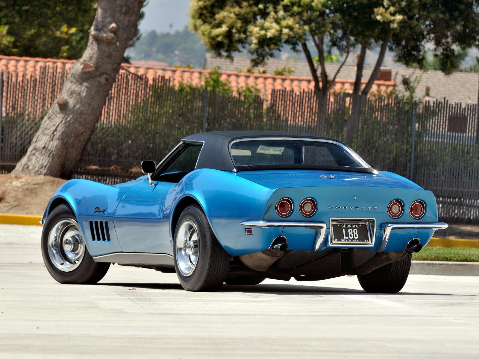 1976 Corvette Stingray: Restore, Repair, Detail: Blue Persuasion