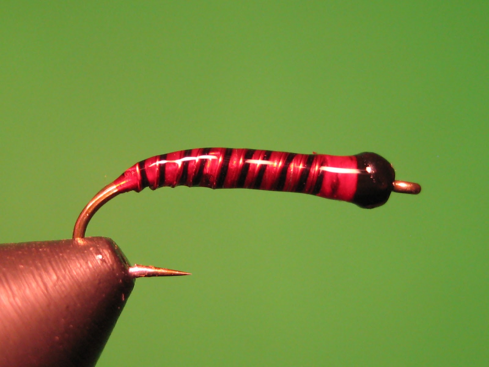 My Trout Fly: How to tie the Bloodworm (midge larvae)