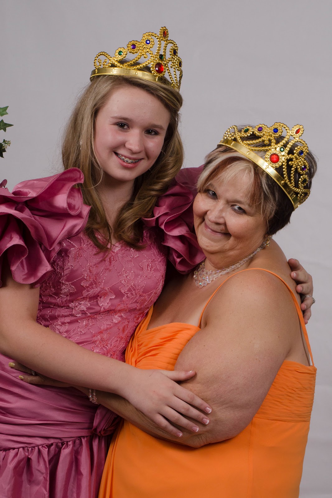 The Grundy Woman's Club: Mom Prom 2012