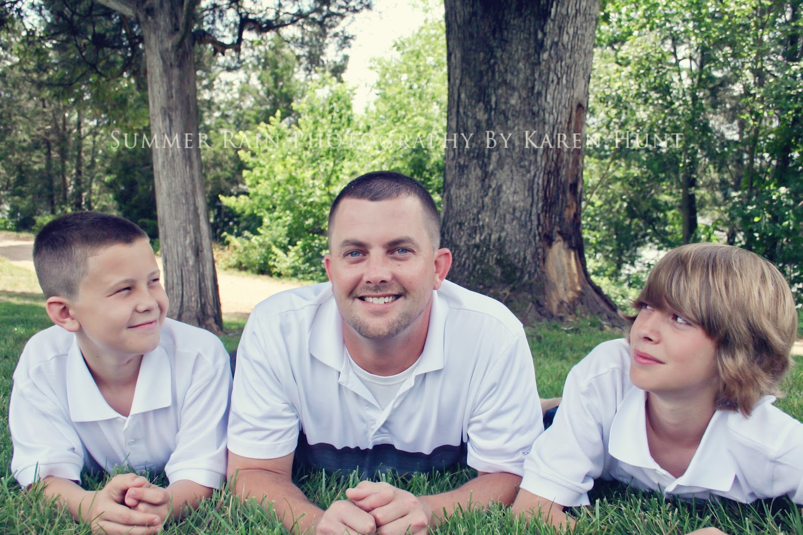 Summer Rain Photography by Karen Hunt : The Utterback Family