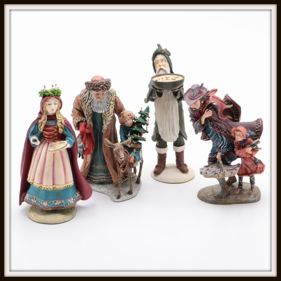 The Vintage Chateau: Duncan Royale Santa Collection