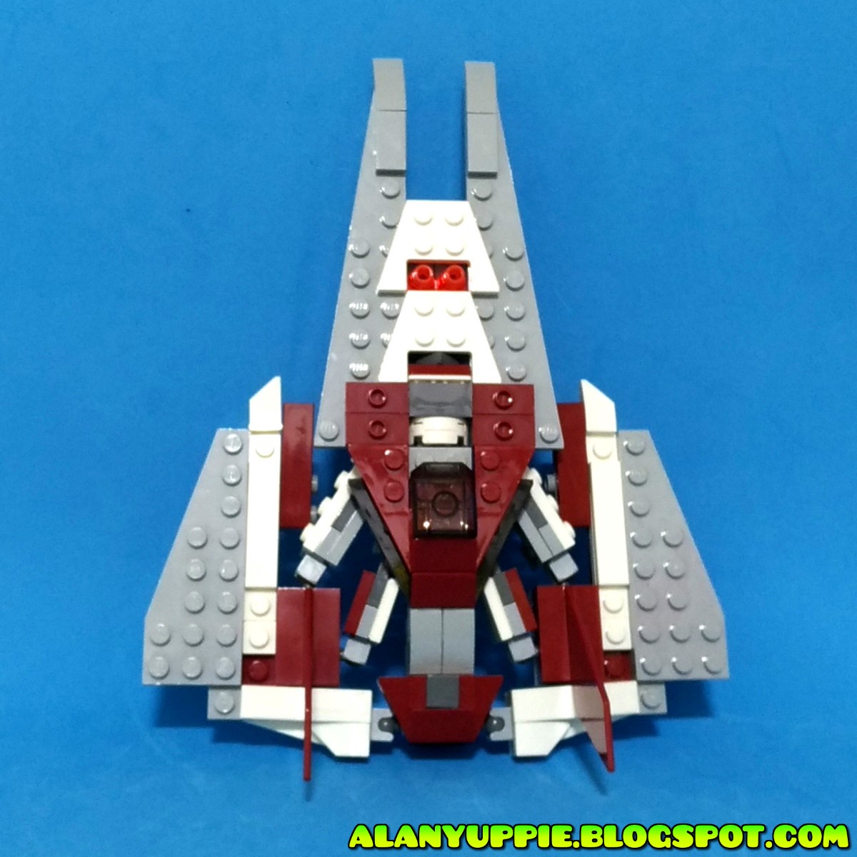 Alanyuppie's LEGO Transformers: Video Tutorial: Transformer Space jet ...