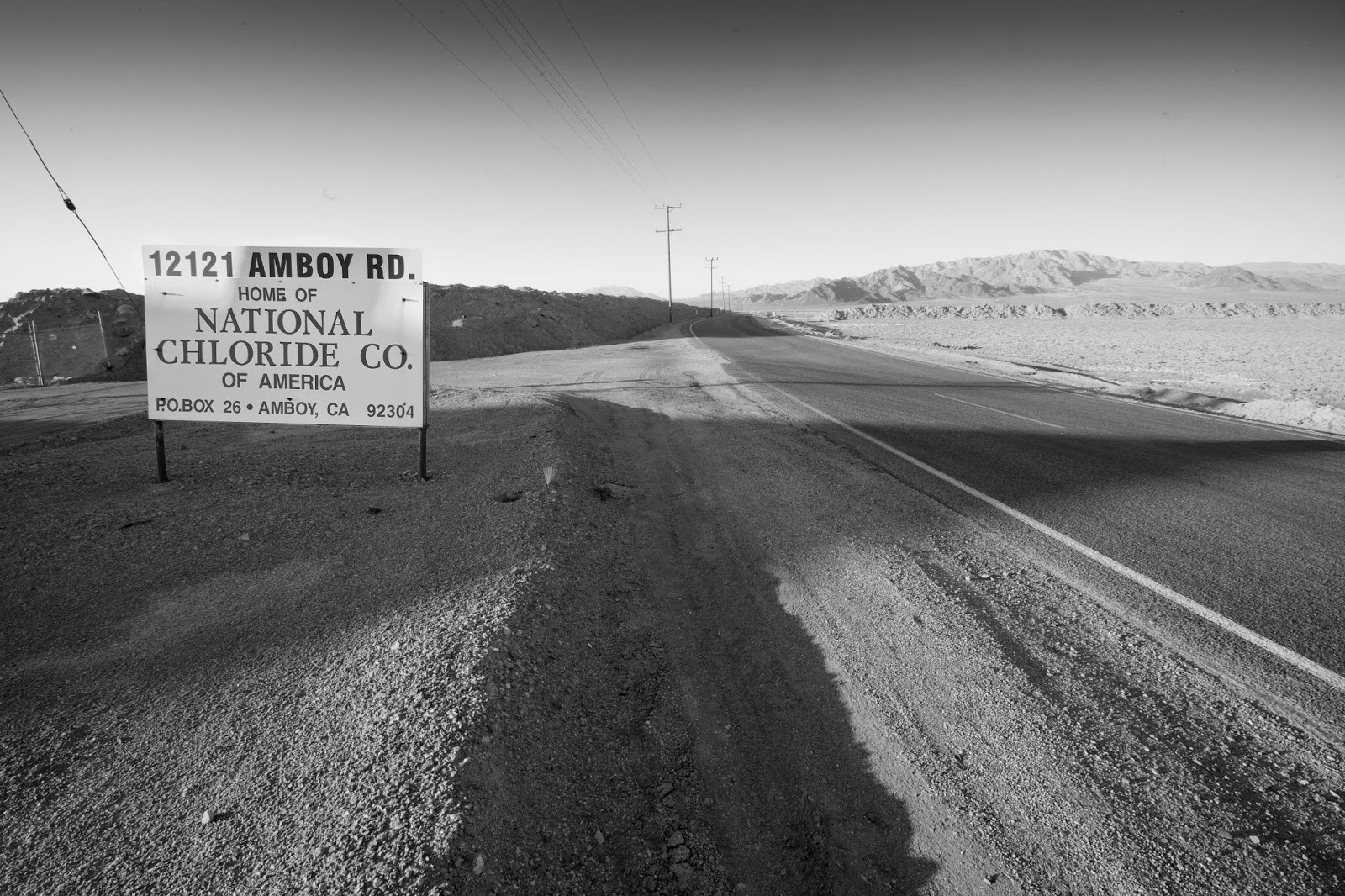 Spare Parts and Pics: Amboy, CA